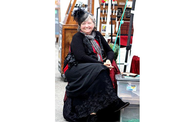 In photos: Dickens on Centre 2022 - Better than ever | News-Leader ...